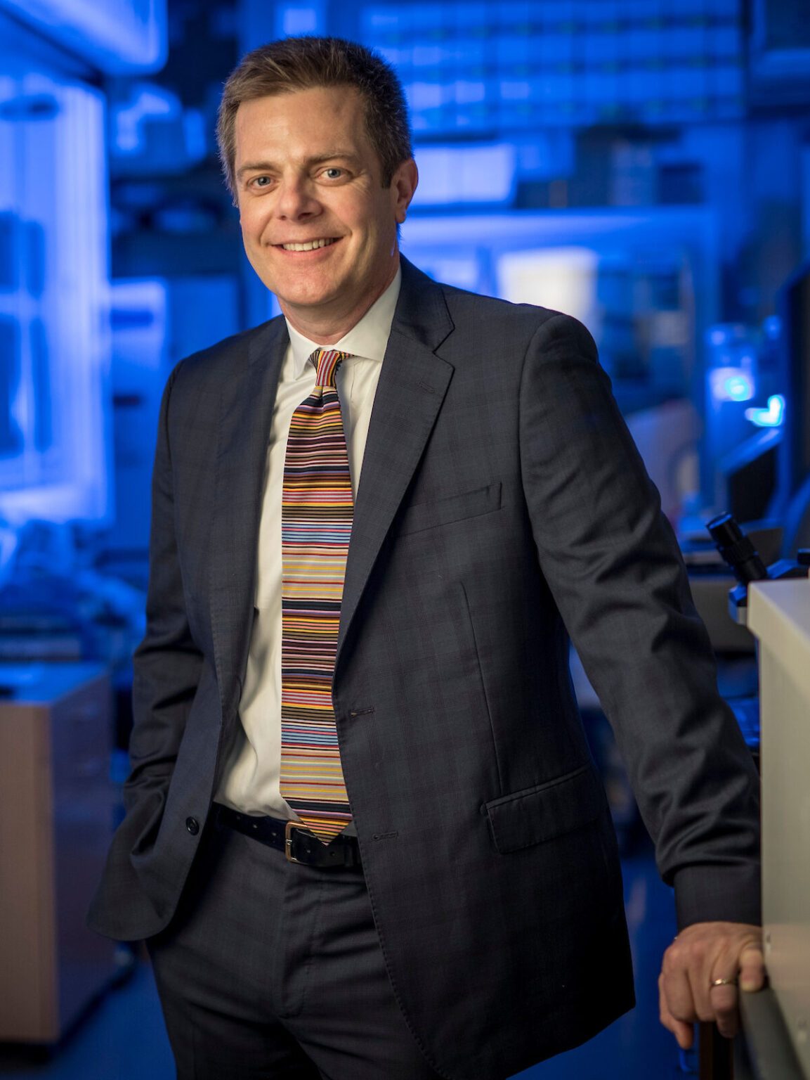 Supercomputing redesign of a COVID monoclonal antibody - VUMC News