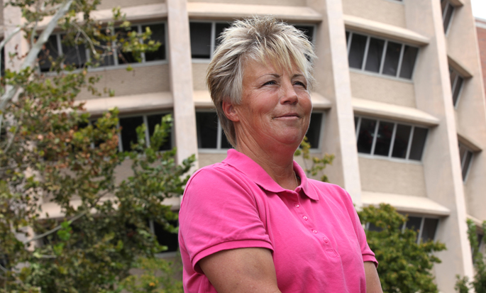 Former pro golfer, burn patient makes return visit to Vanderbilt - VUMC ...