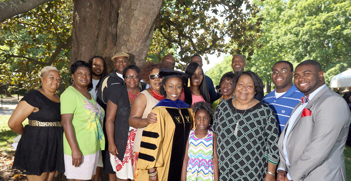 Supportive environment spurs Biomedical Sciences graduates - VUMC News