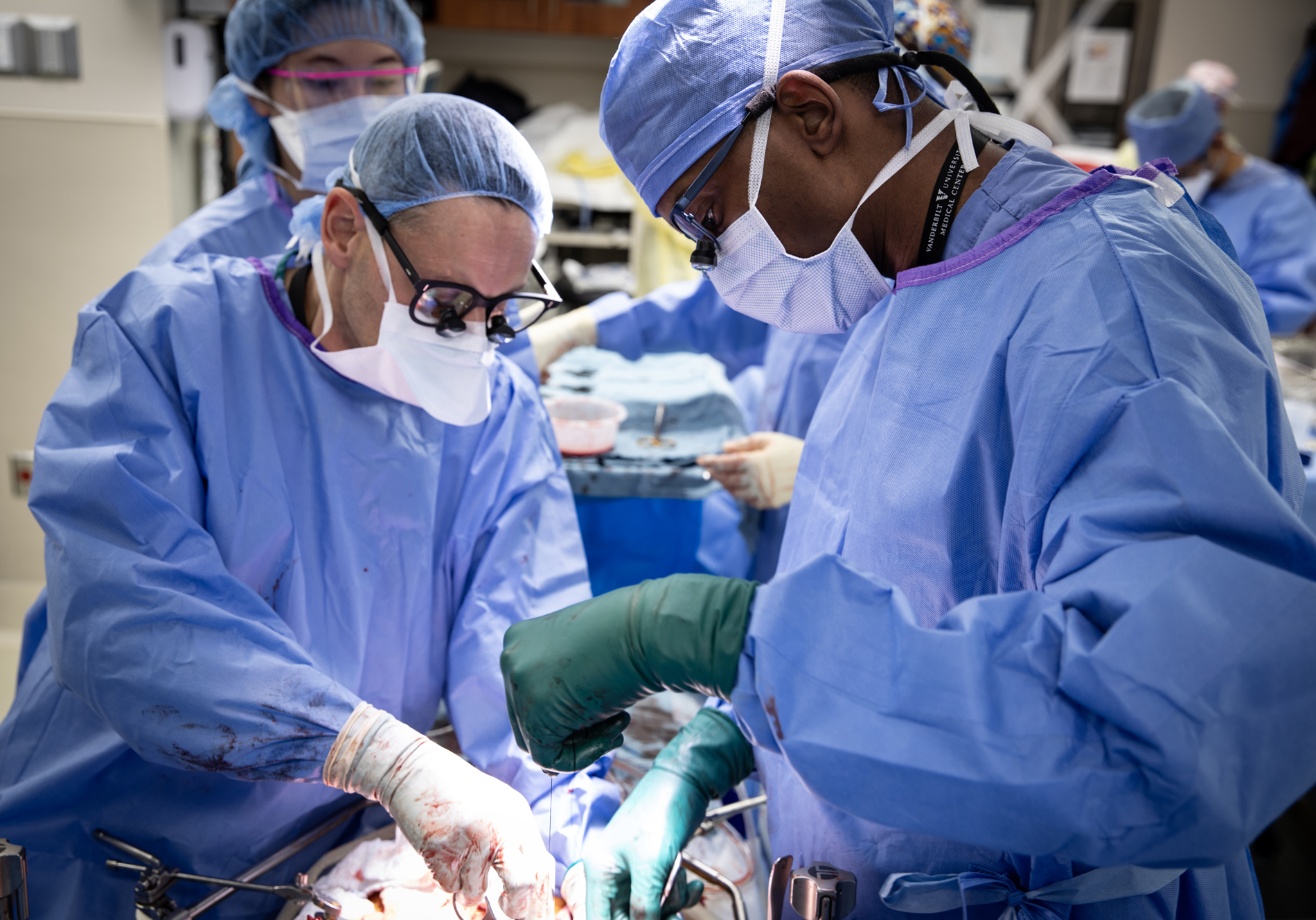 Vanderbilt Transplant Center reaches new heights in 2024, now the nation’s third busiest - VUMC News