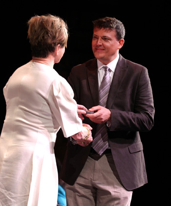 Pinning ceremony celebrates VUSN students - VUMC News