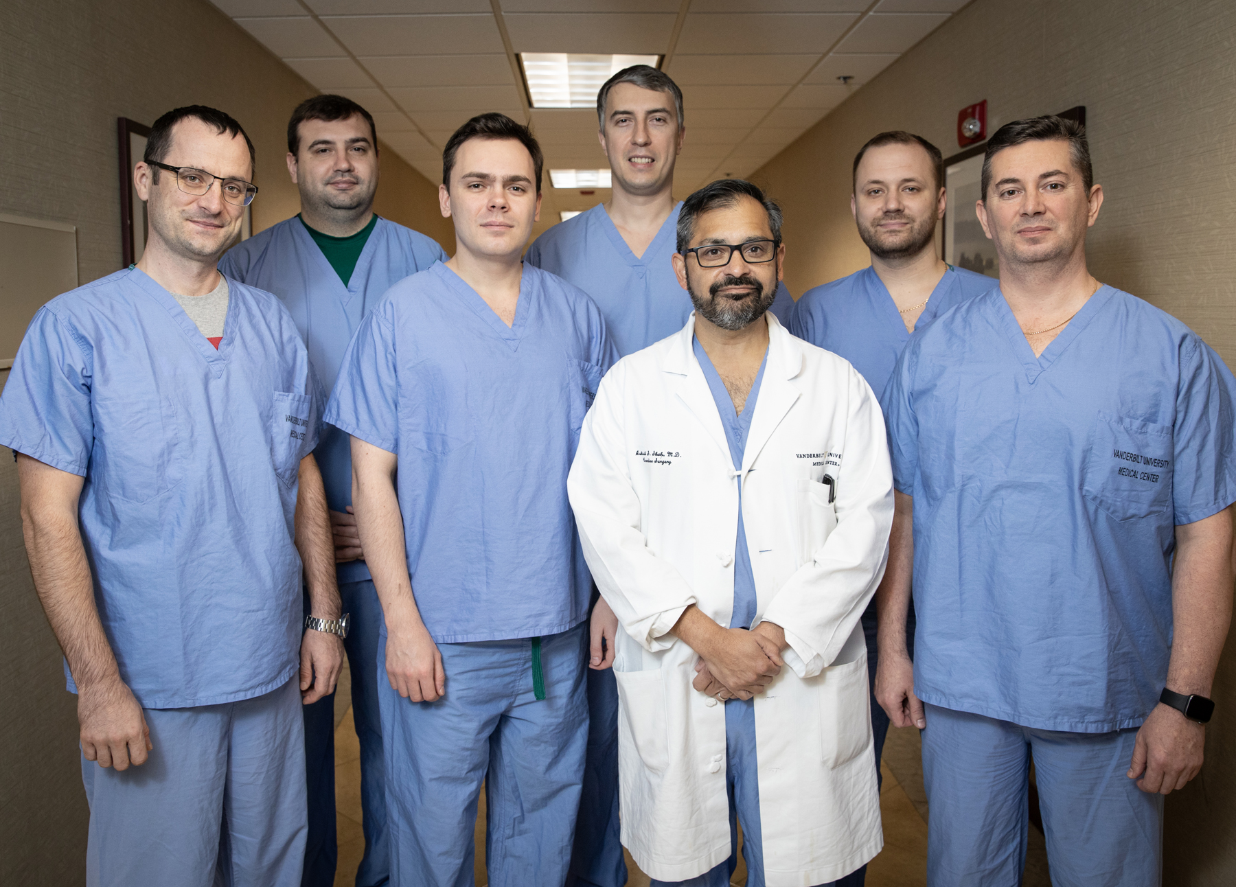 Ukrainian team visits VUMC to hone transplant surgery skills - VUMC News
