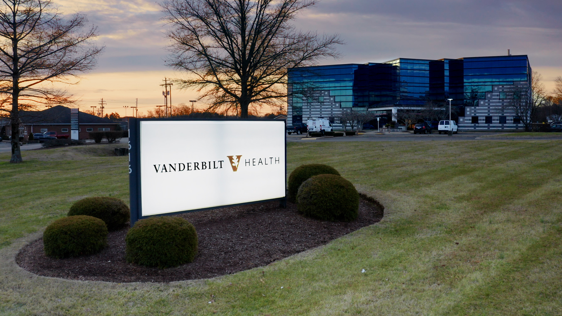 Vanderbilt-Ingram Cancer Center Lebanon moves to new location - VUMC News