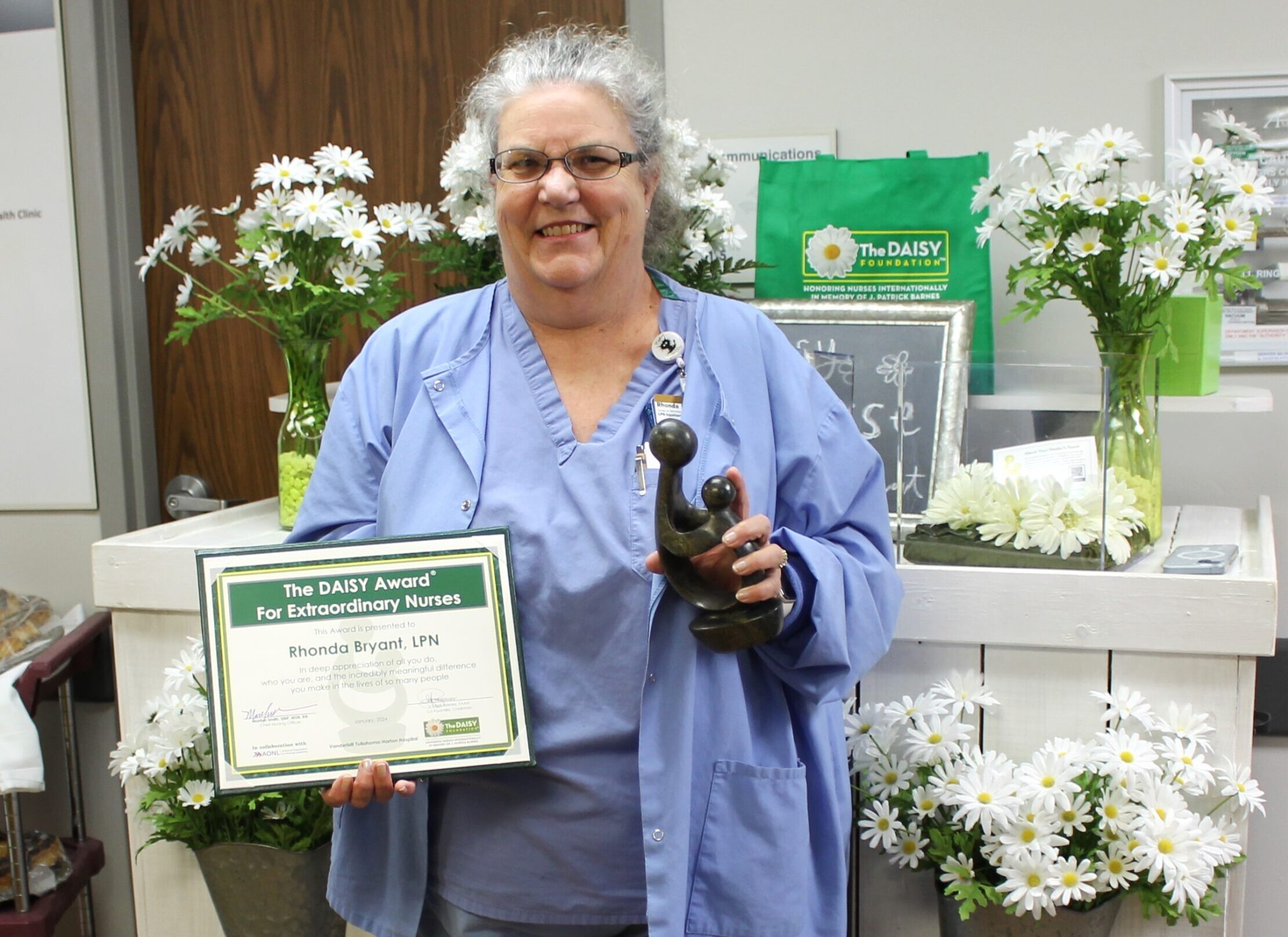 DAISY Award spotlight: "Nurse Rhonda went out of her way to make my ...