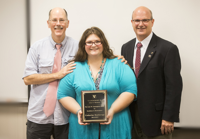 Photo: Leon W. Cunningham Award - VUMC News